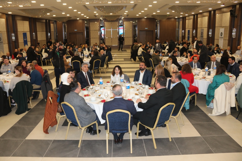 Diyarbakır'da seyahat acenteleri ve tur şirketlerinin katılımıyla ... Diyarbakır'da seyahat acenteleri ve tur şirketlerinin katılımıyla ...